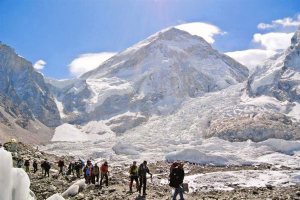 Oshtoran kooh Mountain 2022 | Azna, Lorestan | Sights - Iran Travel and ...