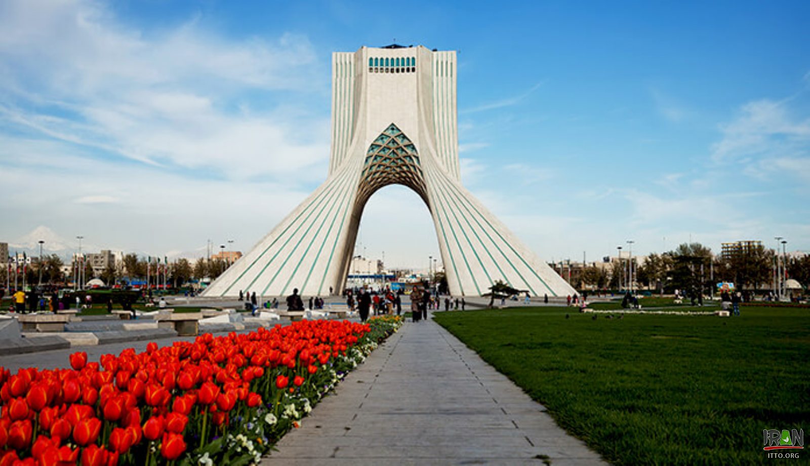 Azadi Square (Azadi Tower) Photo Gallery - Iran Travel and Tourism