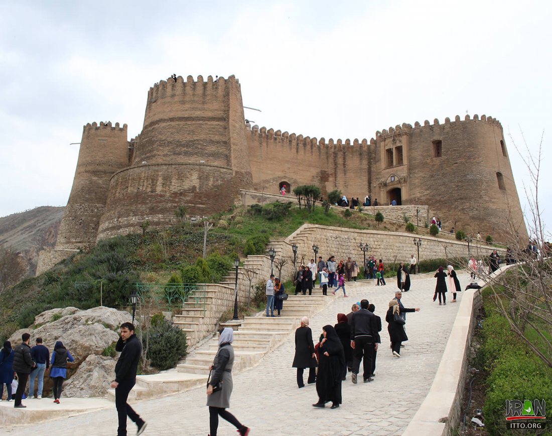 Falak-ol-Aflak Citadel (Shapur Khast) Photo Gallery - Iran Travel and ...