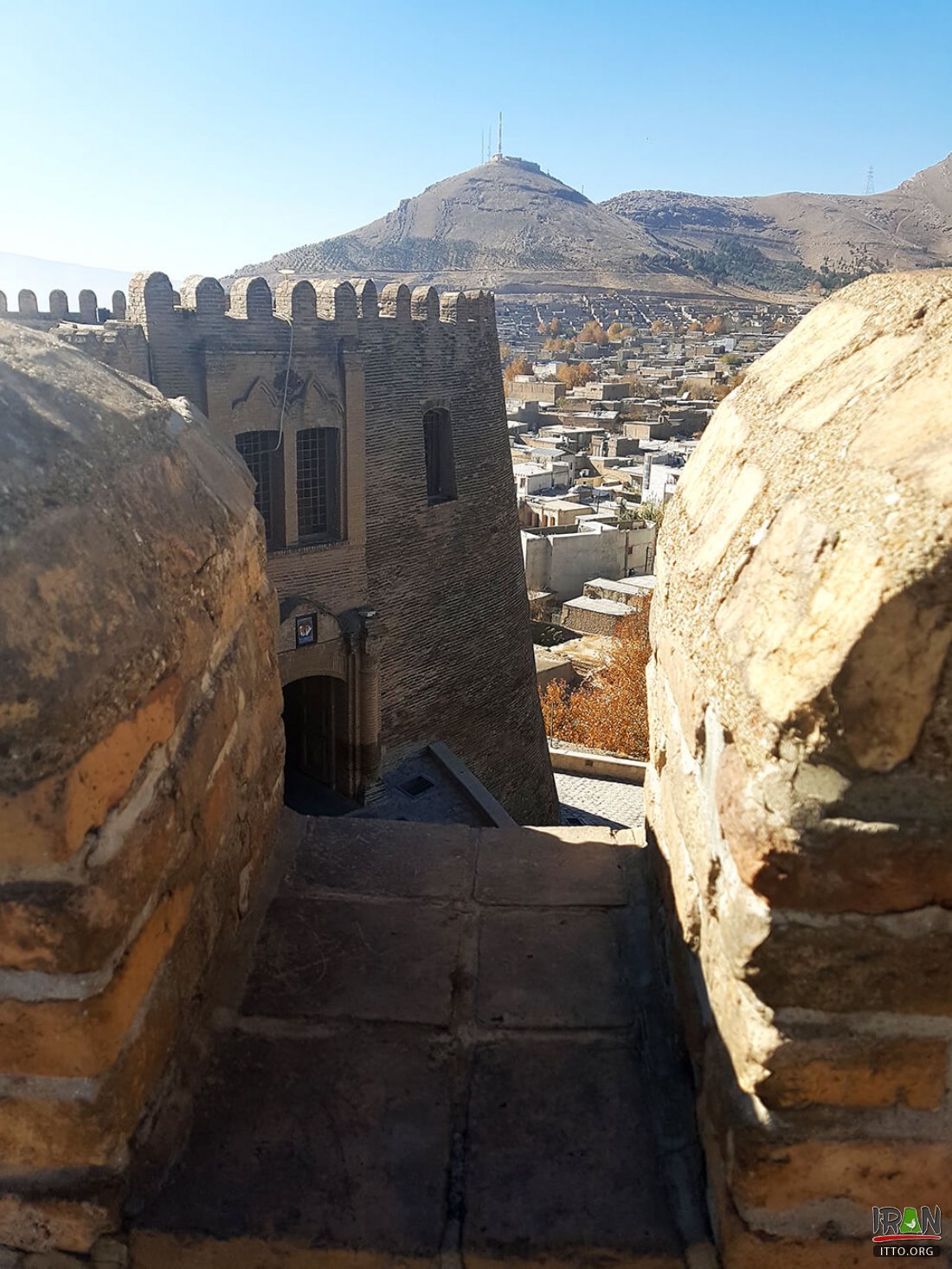 Falak-ol-Aflak Citadel (Shapur Khast) Photo Gallery - Iran Travel and ...