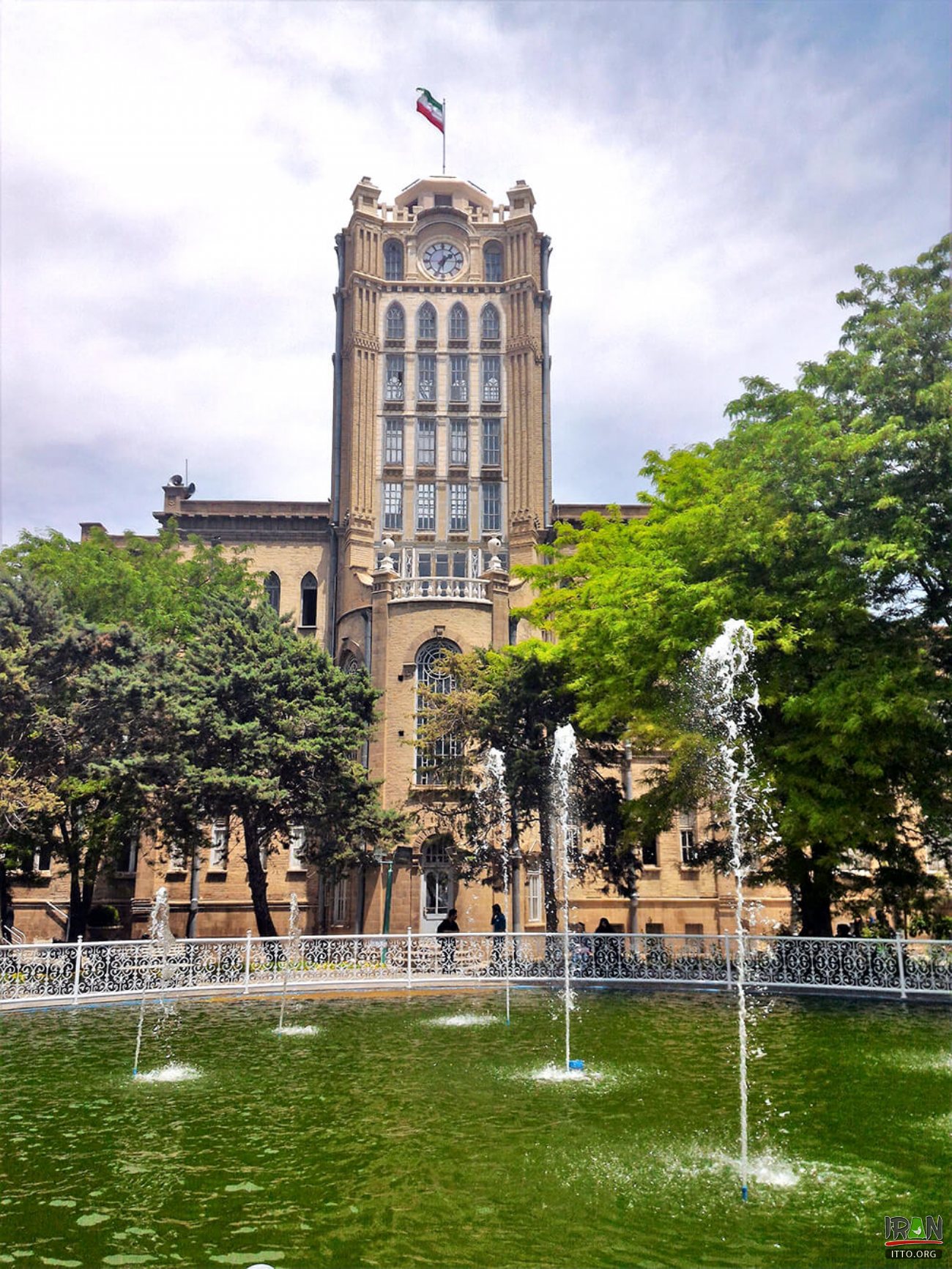 Tabriz Municipality Palace Photo Gallery - Iran Travel and Tourism