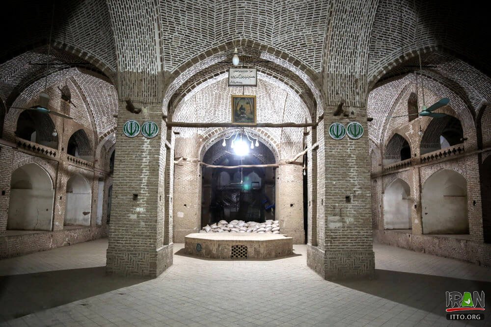 PHOTO: Zavareh Village near Ardestan - Isfahan Province (Hamid Vakili ...